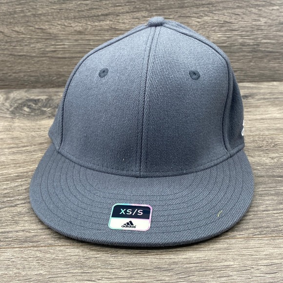 adidas | Accessories | Adidas Flat Brim Baseball Cap Osfm Gray Snapback ...